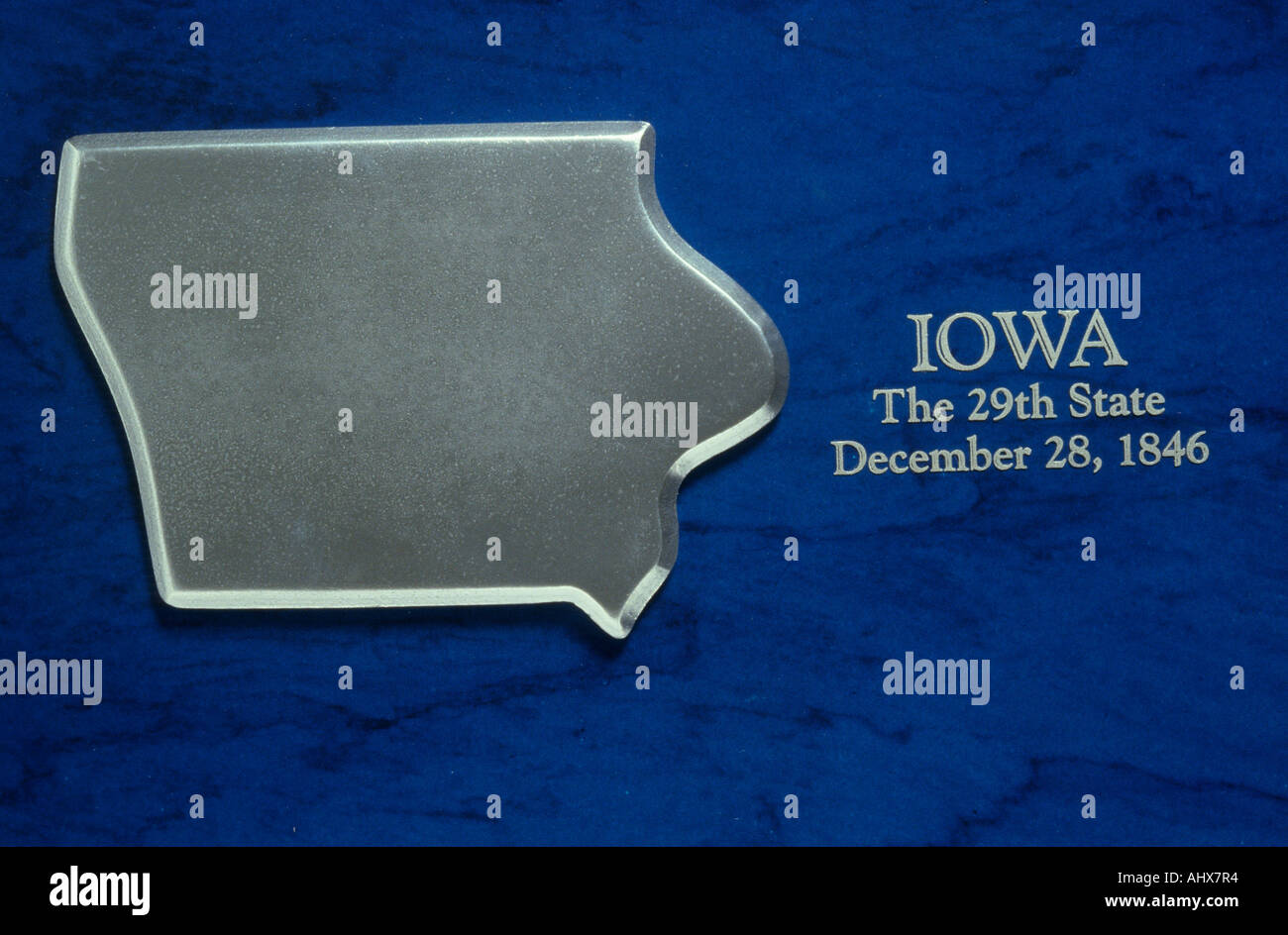 Iowa map hi-res stock photography and images - Alamy
