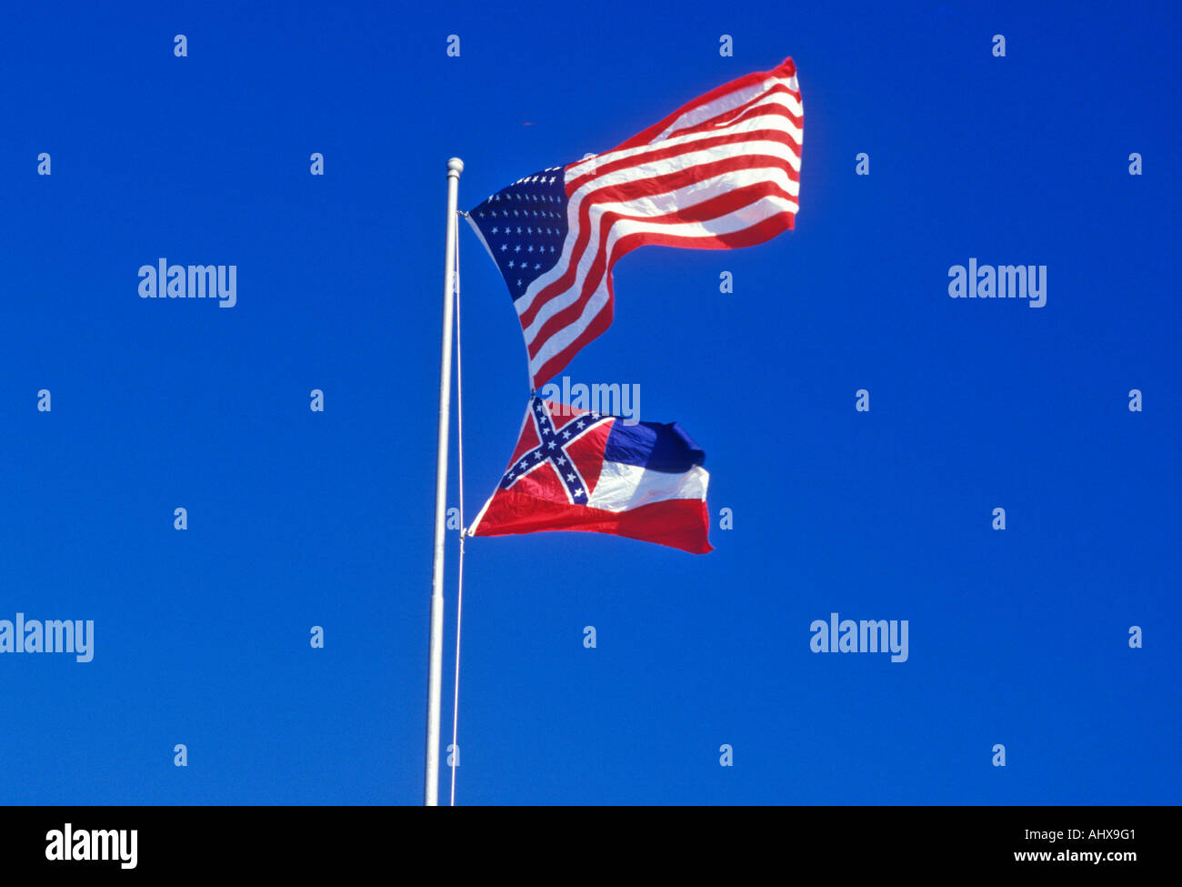 Mississippi flags hi-res stock photography and images - Alamy