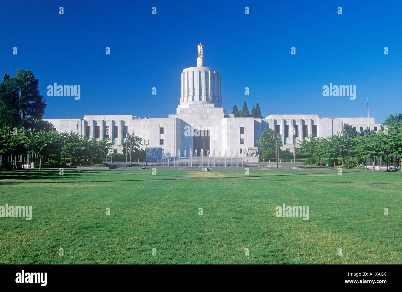 Oregon state capitol history hi-res stock photography and images - Alamy