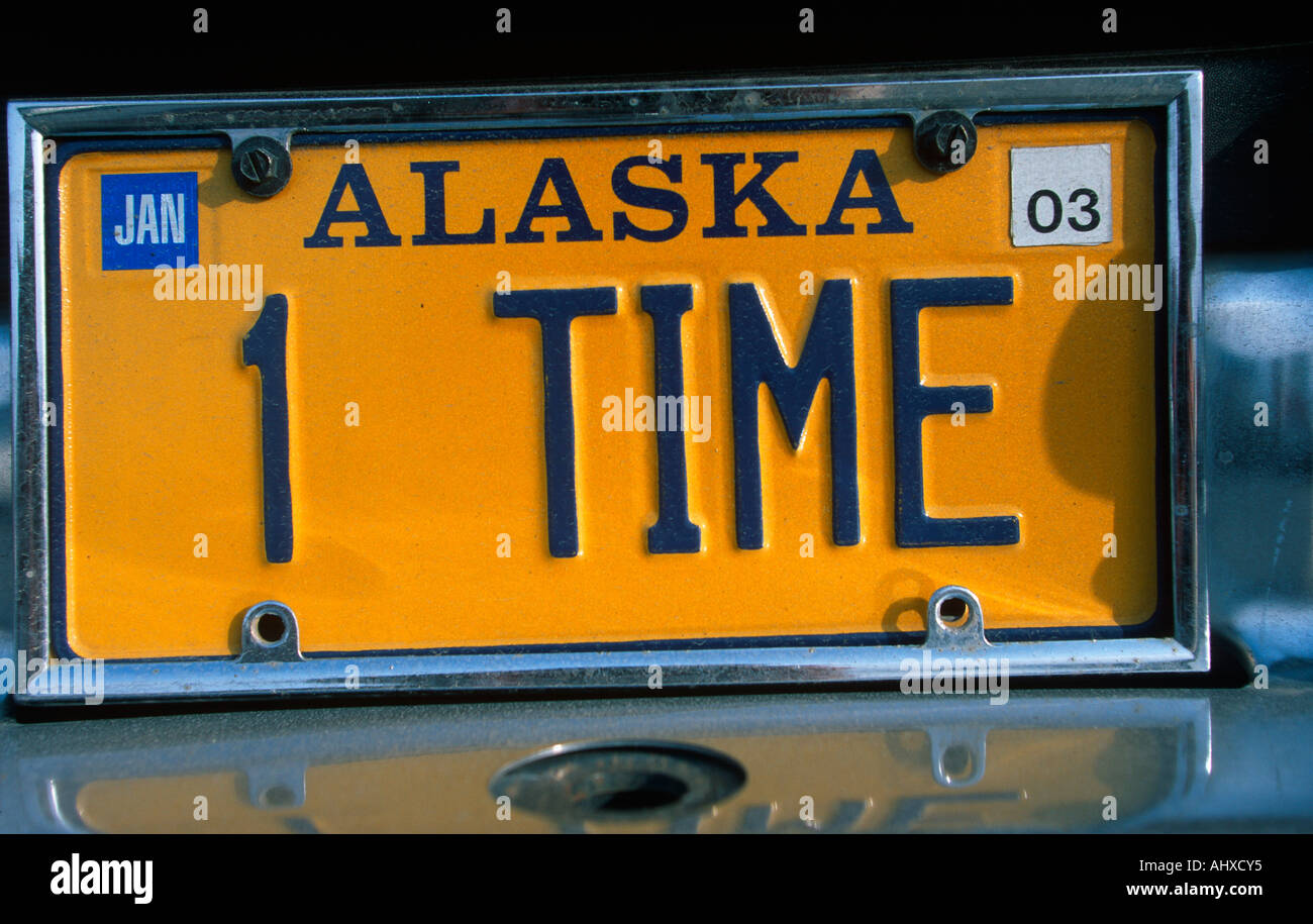 Alaska vehicle license plate hi-res stock photography and images - Alamy