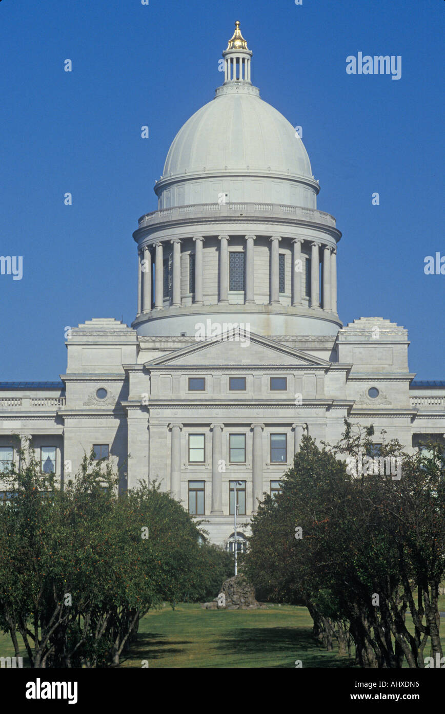Little rock capitol dome history hi-res stock photography and images ...