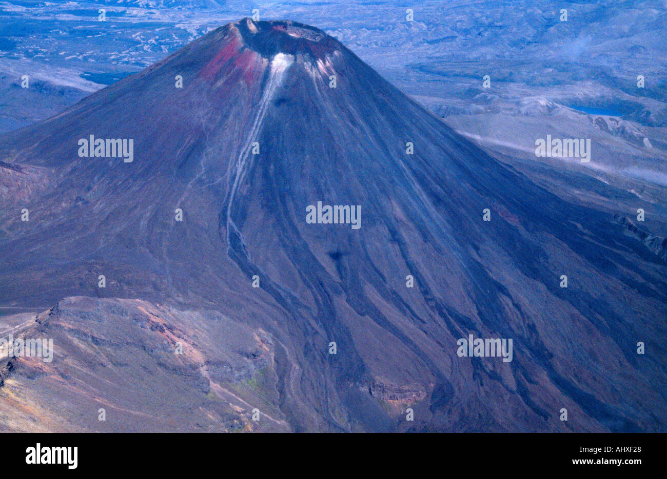 North Island New Zealand Ruepehu Volcano Largest active Volcano in New ...