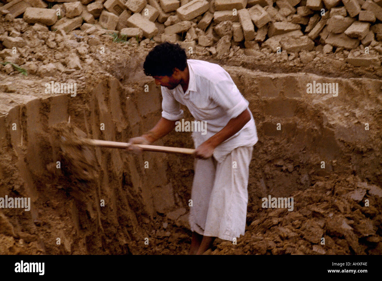 Rajasthan India Clay Being Dug Stock Photo - Alamy
