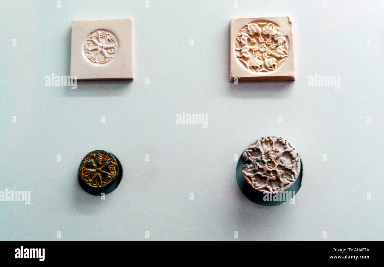 Bahrain National Museum Dilmum Seal Stock Photo - Alamy