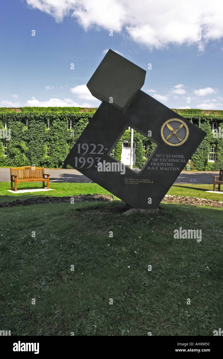 Raf halton apprentice hi-res stock photography and images - Alamy