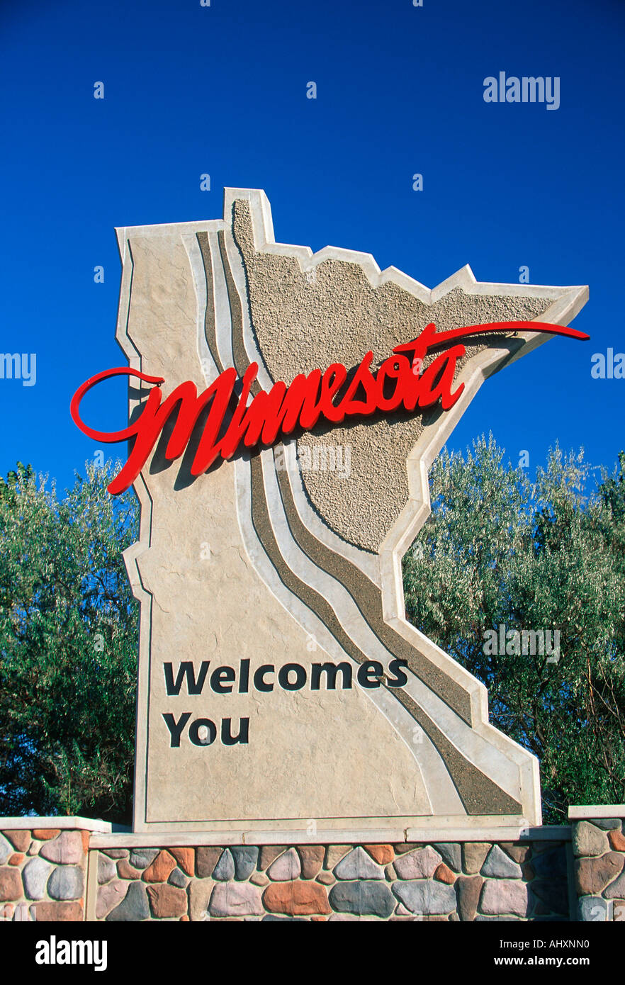 Welcome to Minnesota Sign Stock Photo - Alamy