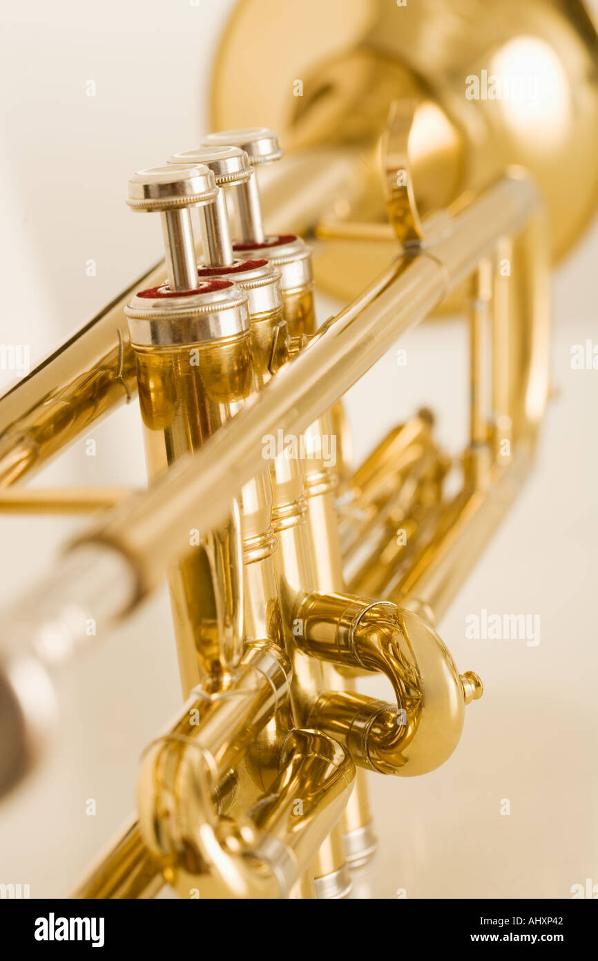 Curved trumpet hi-res stock photography and images - Alamy