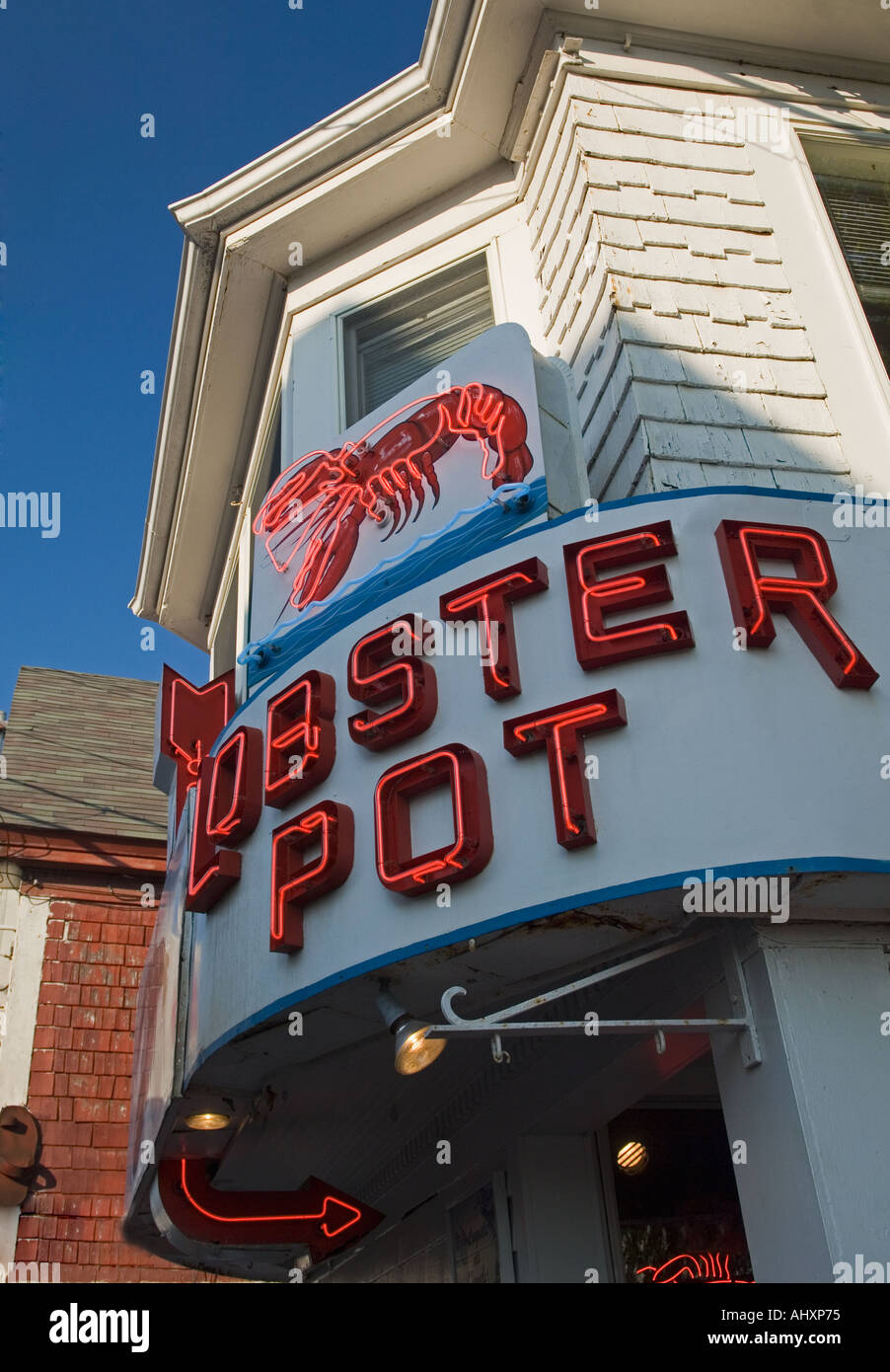 Neon sign for Lobster Pot restaurant Stock Photo - Alamy