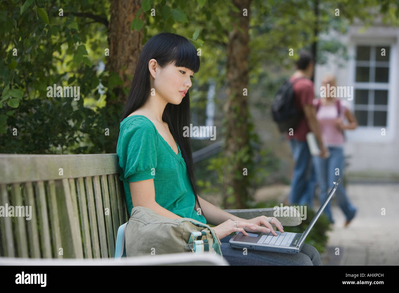 Group of college students talking Stock Photo - Alamy