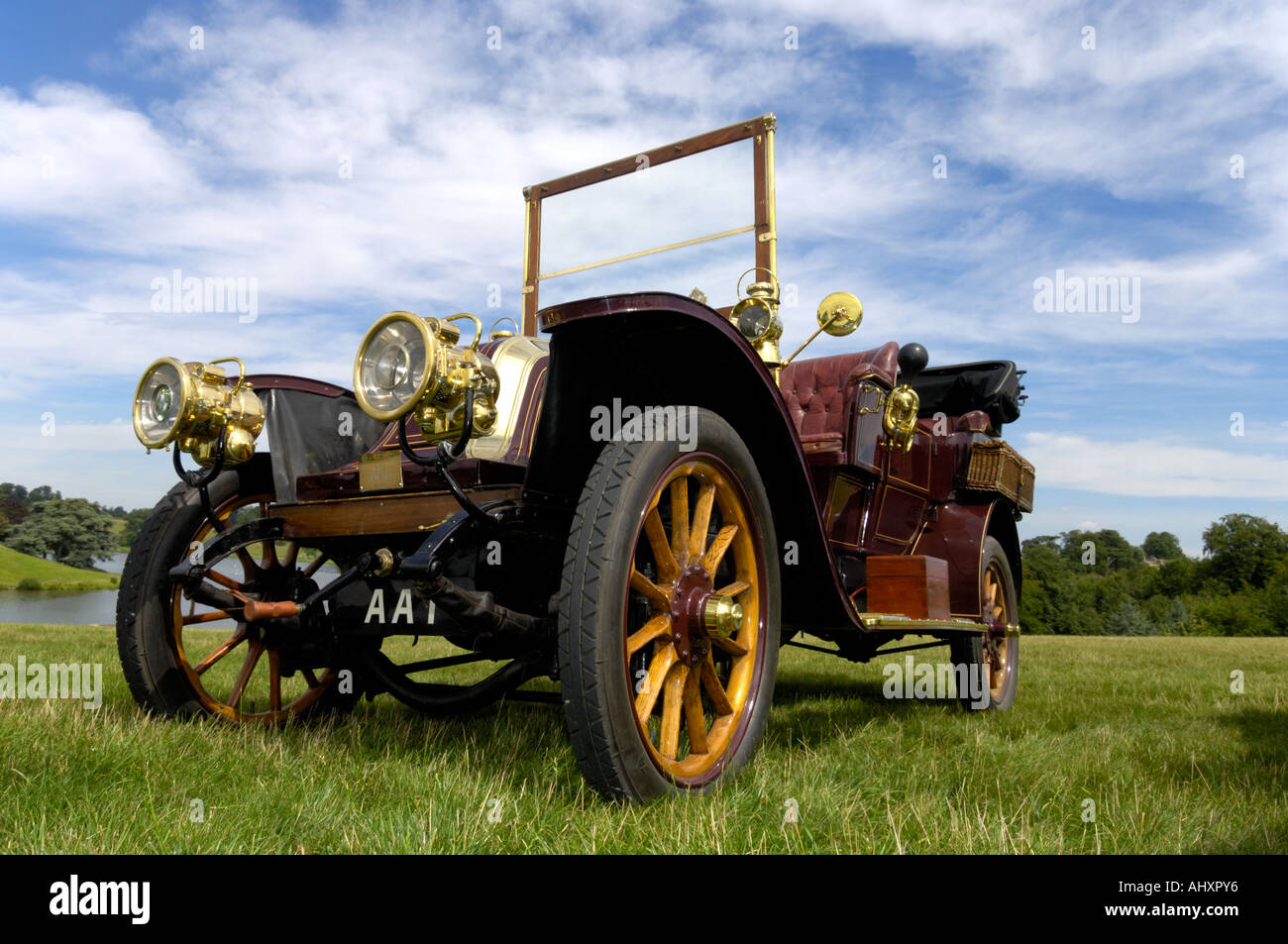 1905 Renault Park Phaeton vintage classic car Stock Photo - Alamy