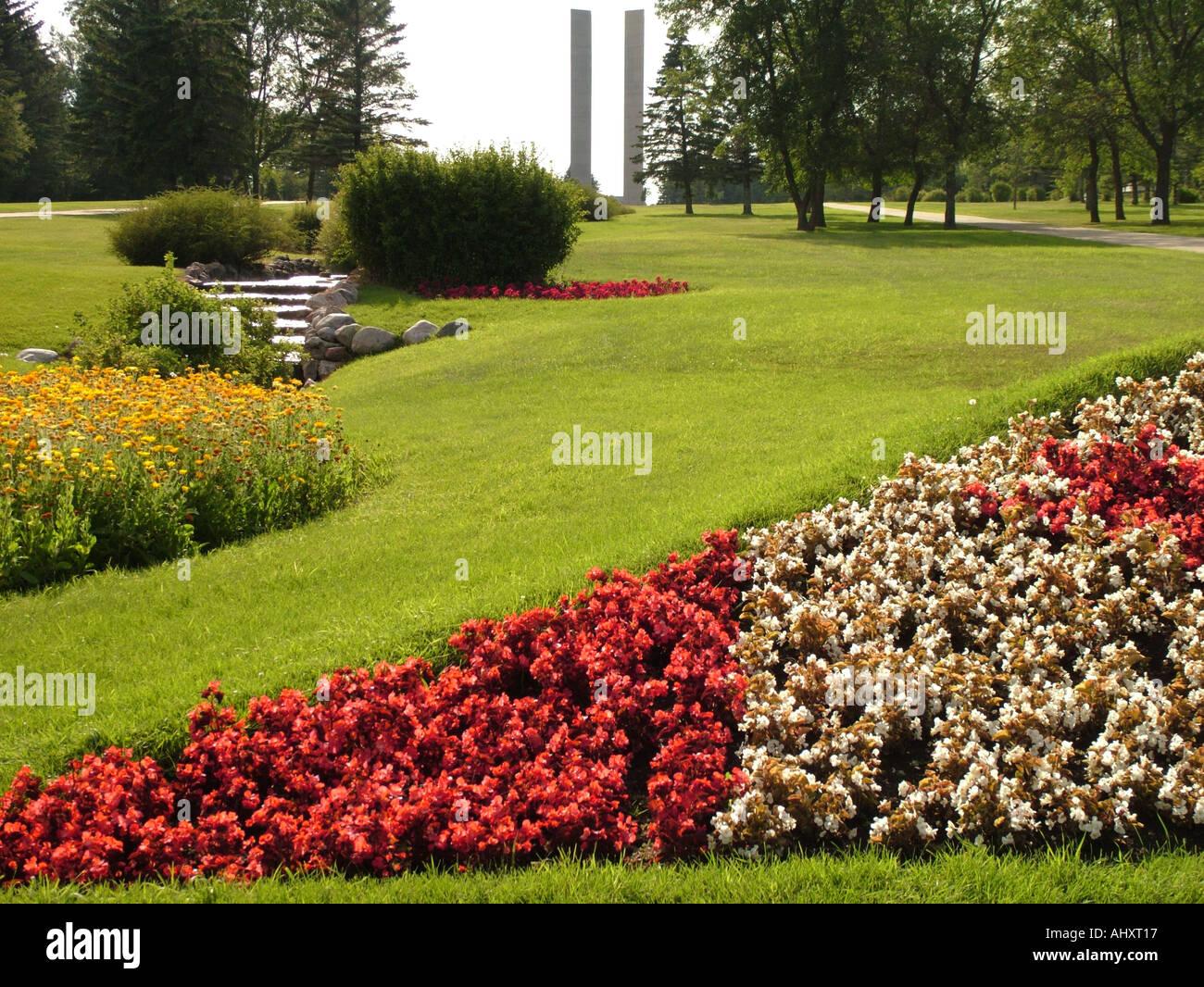International peace garden north dakota hi-res stock photography and ...