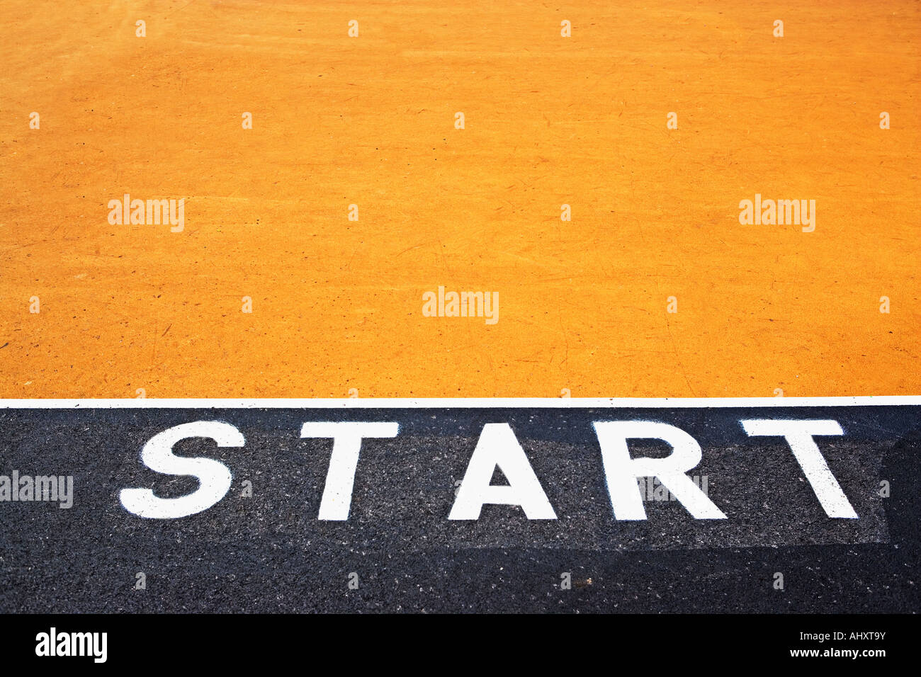 Starting line hi-res stock photography and images - Alamy
