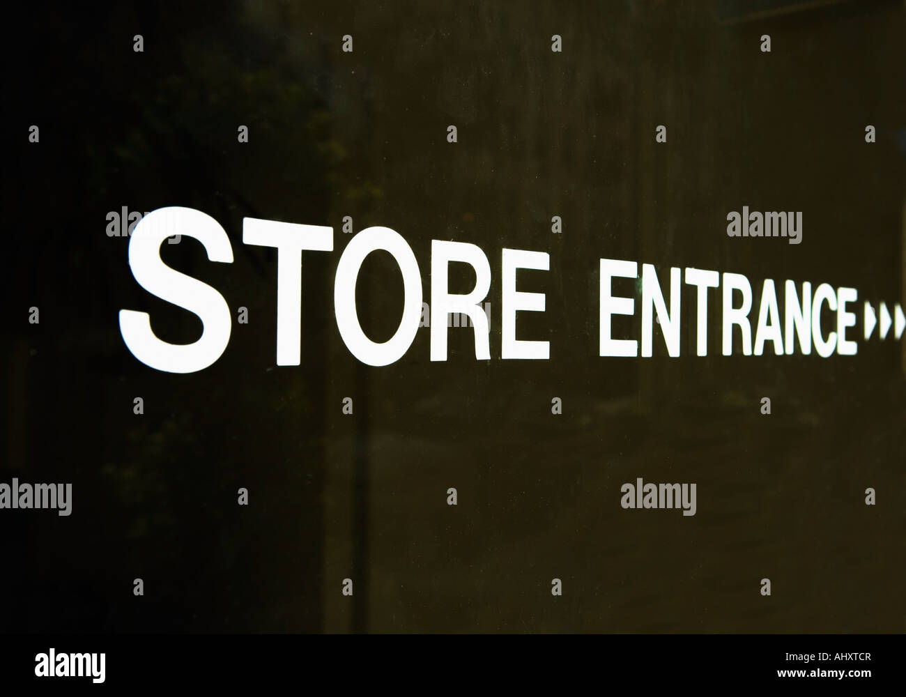 Close up of Store Entrance sign Stock Photo - Alamy