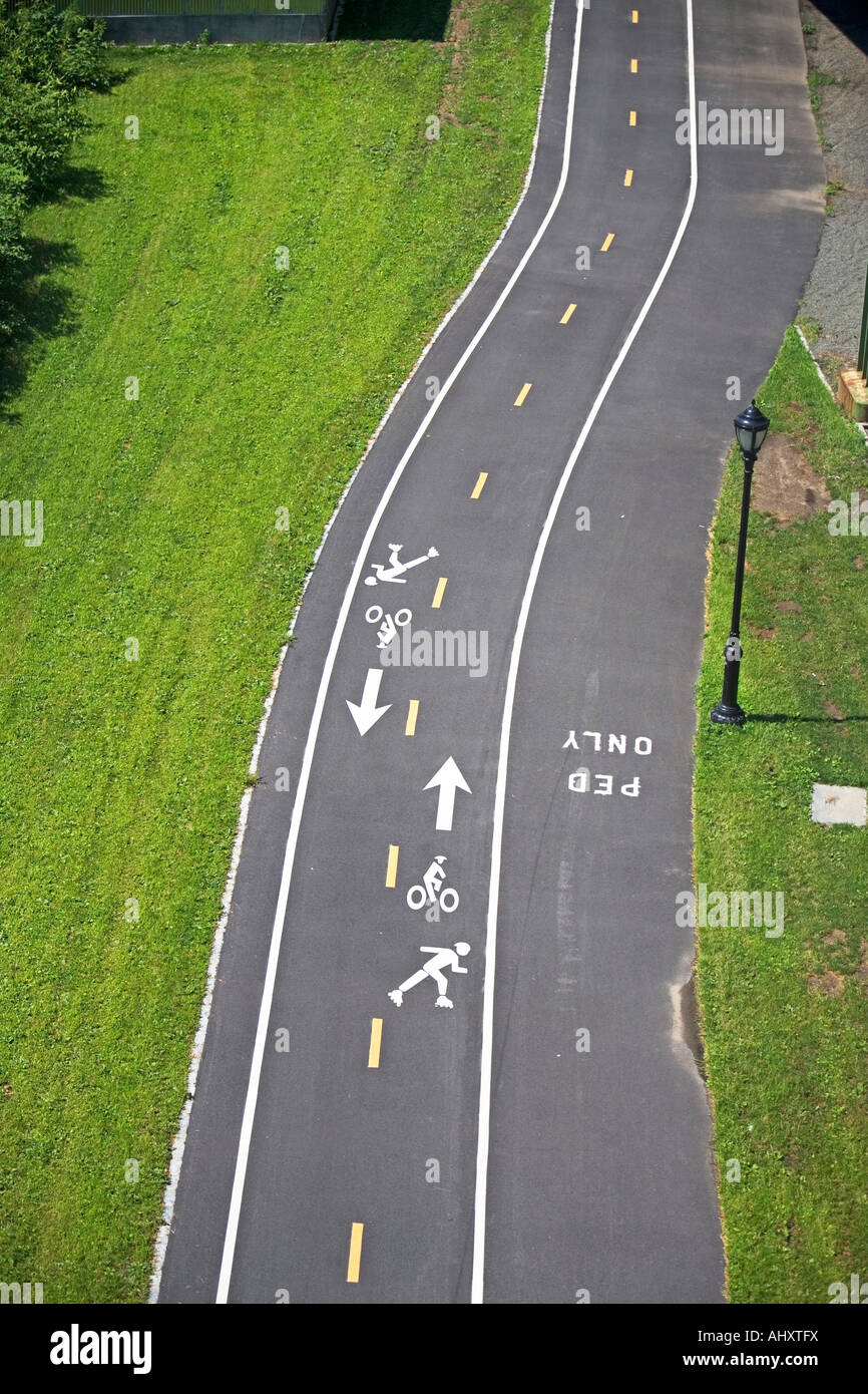 Bike trail hi-res stock photography and images - Alamy