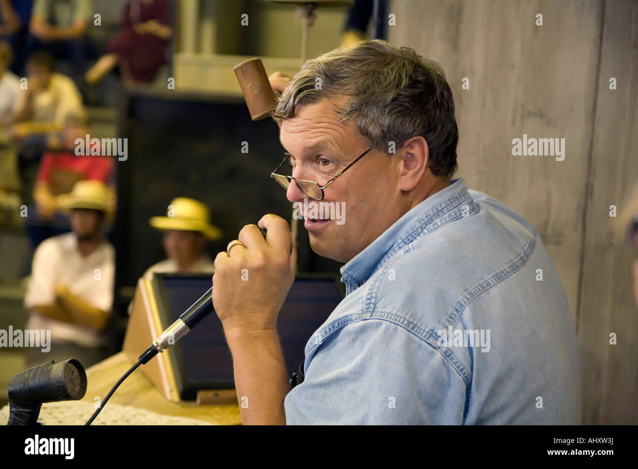 Livestock auction usa hi-res stock photography and images - Alamy