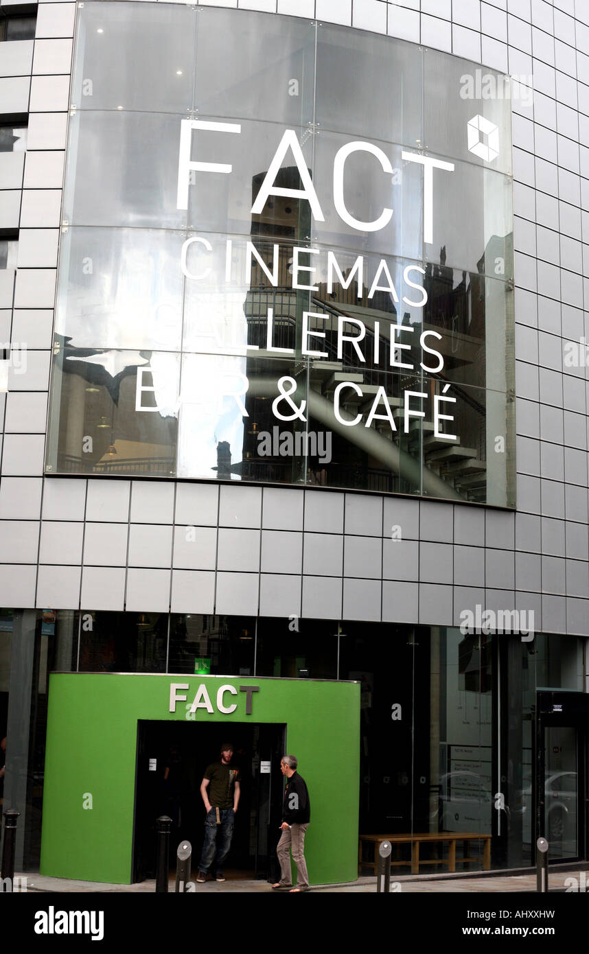 Fact liverpool hi-res stock photography and images - Alamy