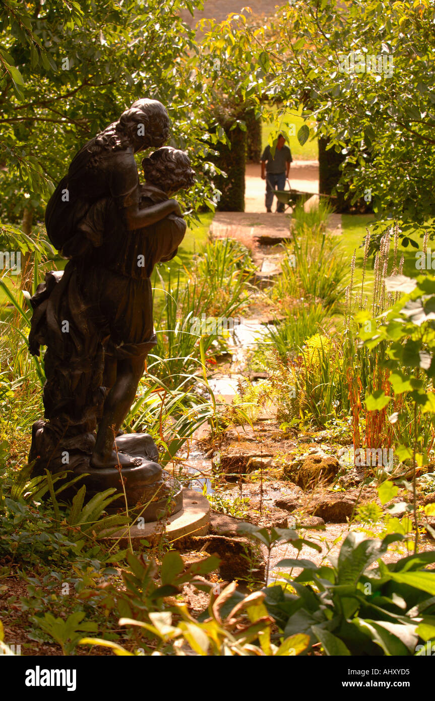 Stream water feature hi-res stock photography and images - Alamy