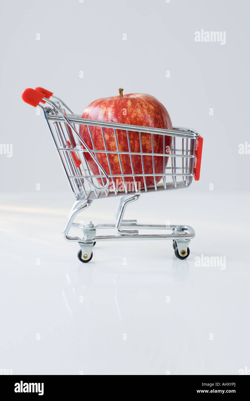 Twenty Dollar bill in shopping cart Stock Photo - Alamy