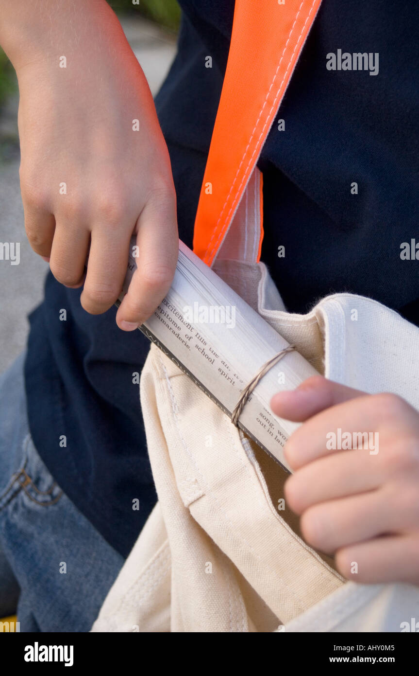 Newspaper boy delivering hi-res stock photography and images - Alamy