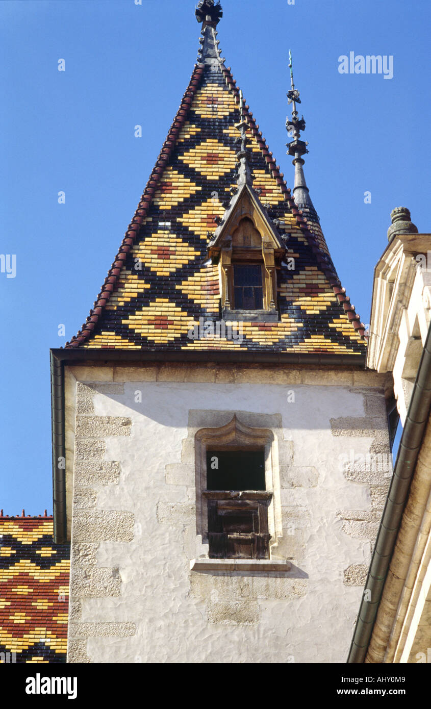 Beaune villages hi-res stock photography and images - Alamy