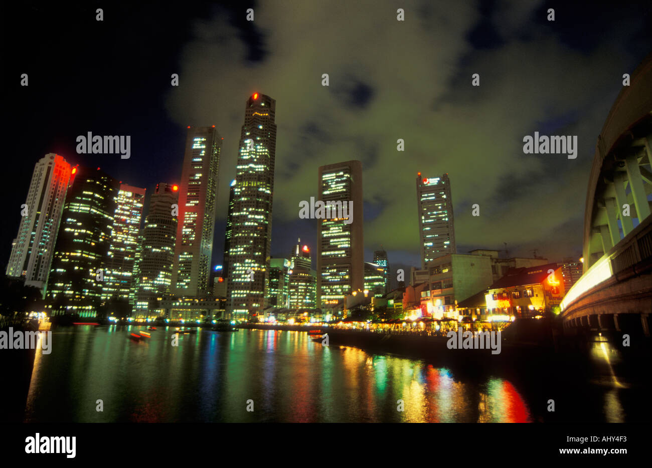 CBD restaurants and cafes of Boat Quay Singapore at dusk South East ...