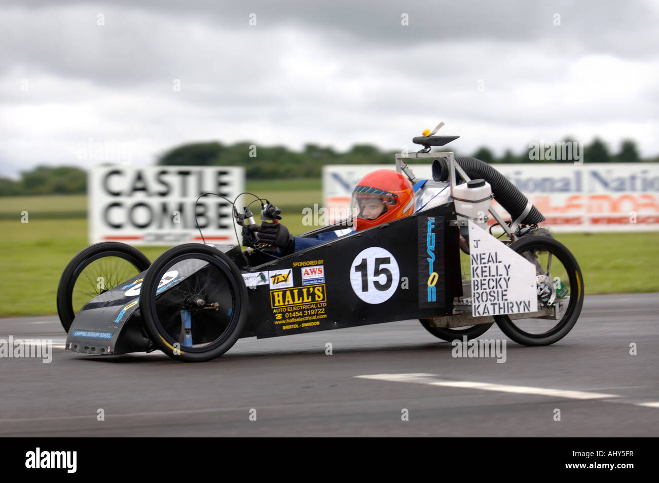 GREENPOWER ELECTRIC CAR RACING FOR SCHOOLS AT THE CASTLE COMBE CIRCUIT ...