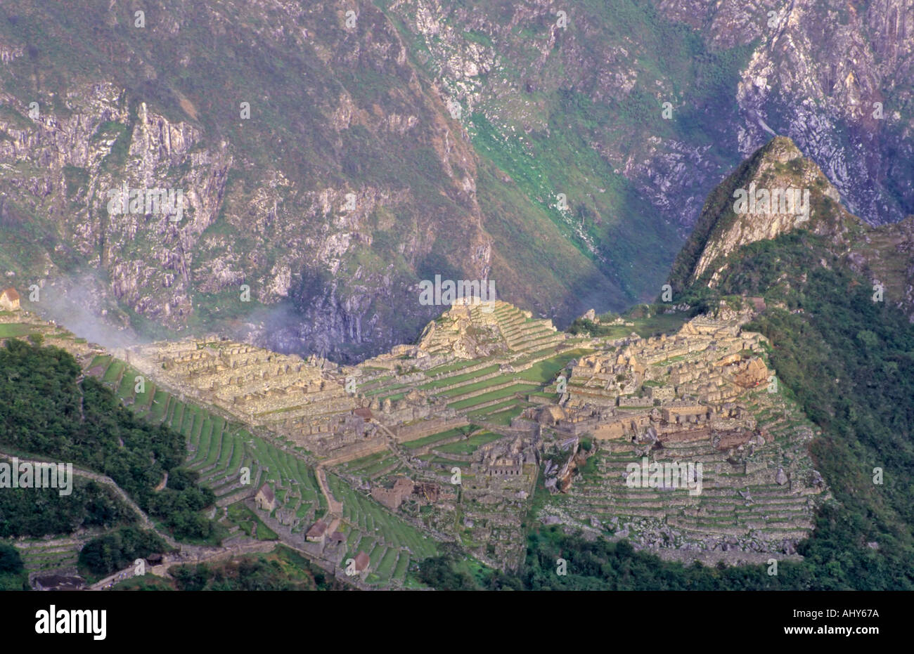 Dawn over Machu Picchu from Intipunku (Sun Gate), Inca Trail, Peru ...