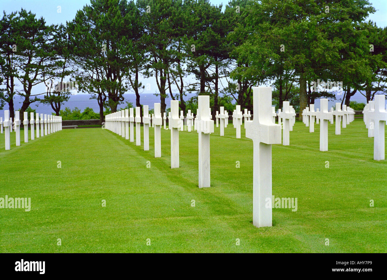 Normandy american cemetary hi-res stock photography and images - Alamy