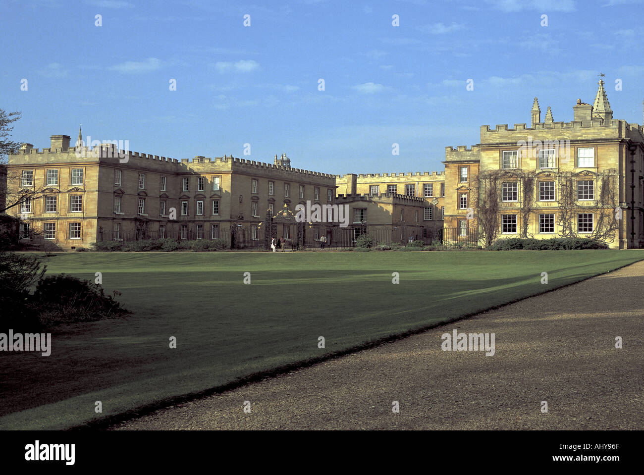 View of New College grounds and Garden Quad Building Stock Photo - Alamy