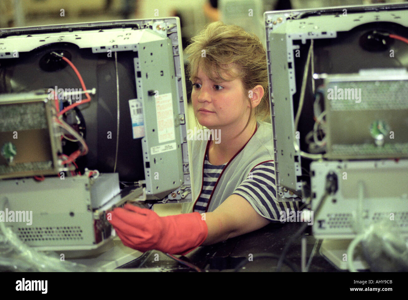 Assembly line at the Sony television plant in Pencoed South Wales Stock ...