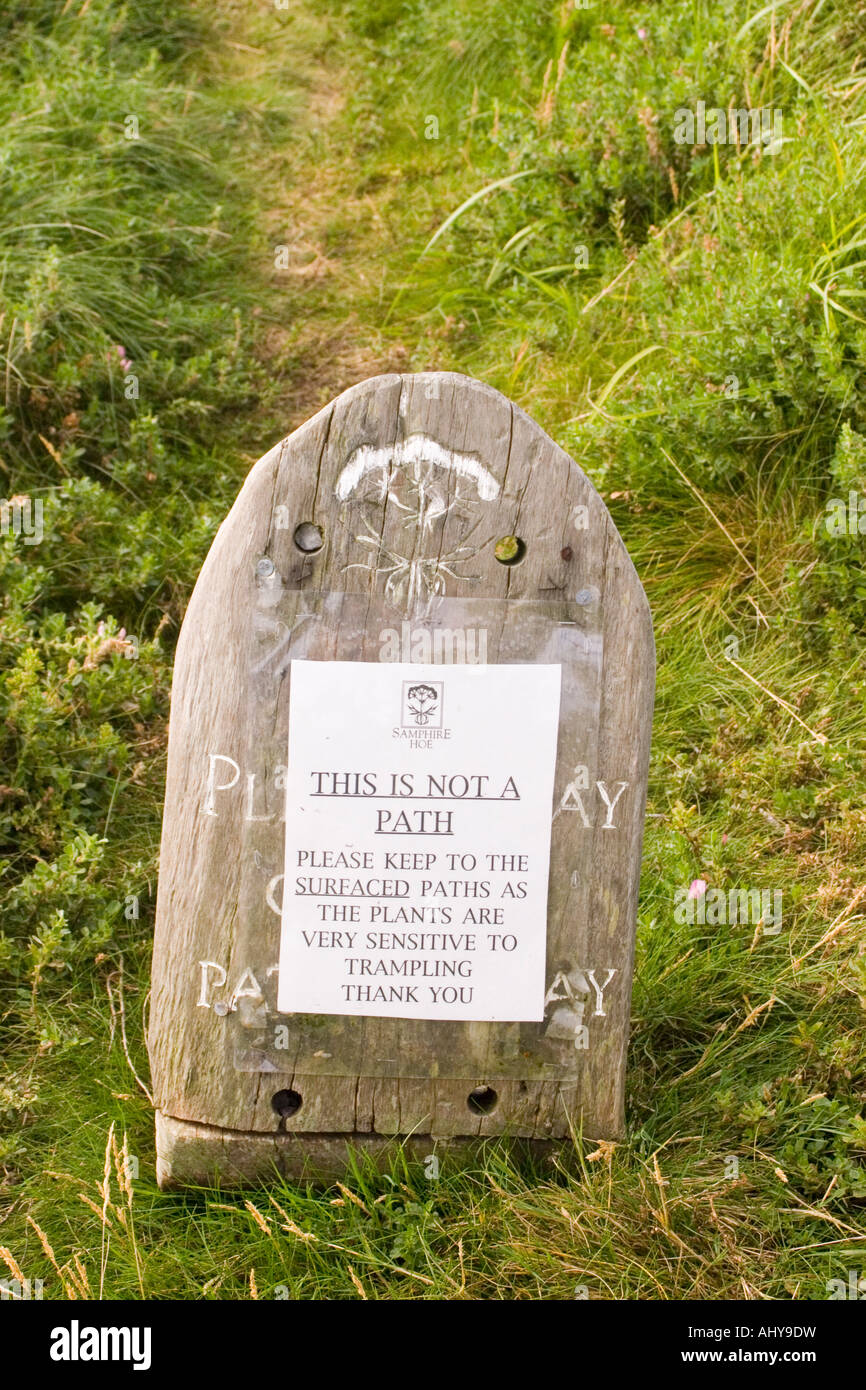 "This is not a path notice" at Samphire Hoe, Kent Stock Photo - Alamy