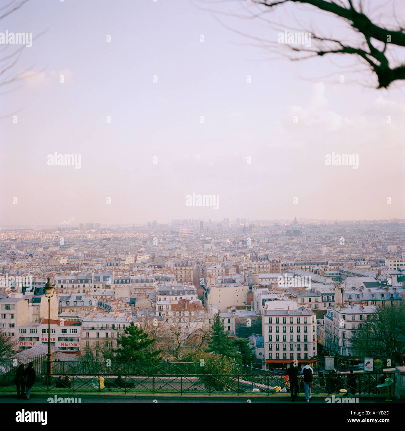 Blue skies over paris hi-res stock photography and images - Alamy