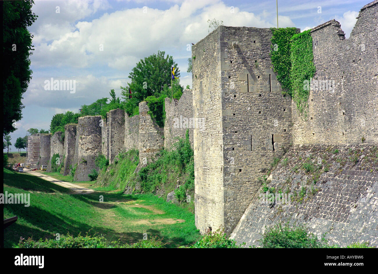 City wall of provins hi-res stock photography and images - Alamy