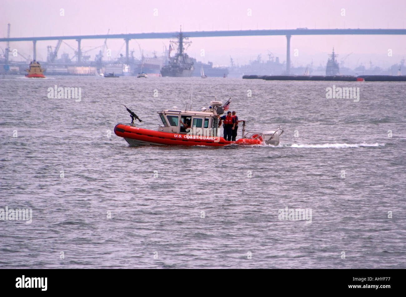 Uscg homeland security boat hi-res stock photography and images - Alamy