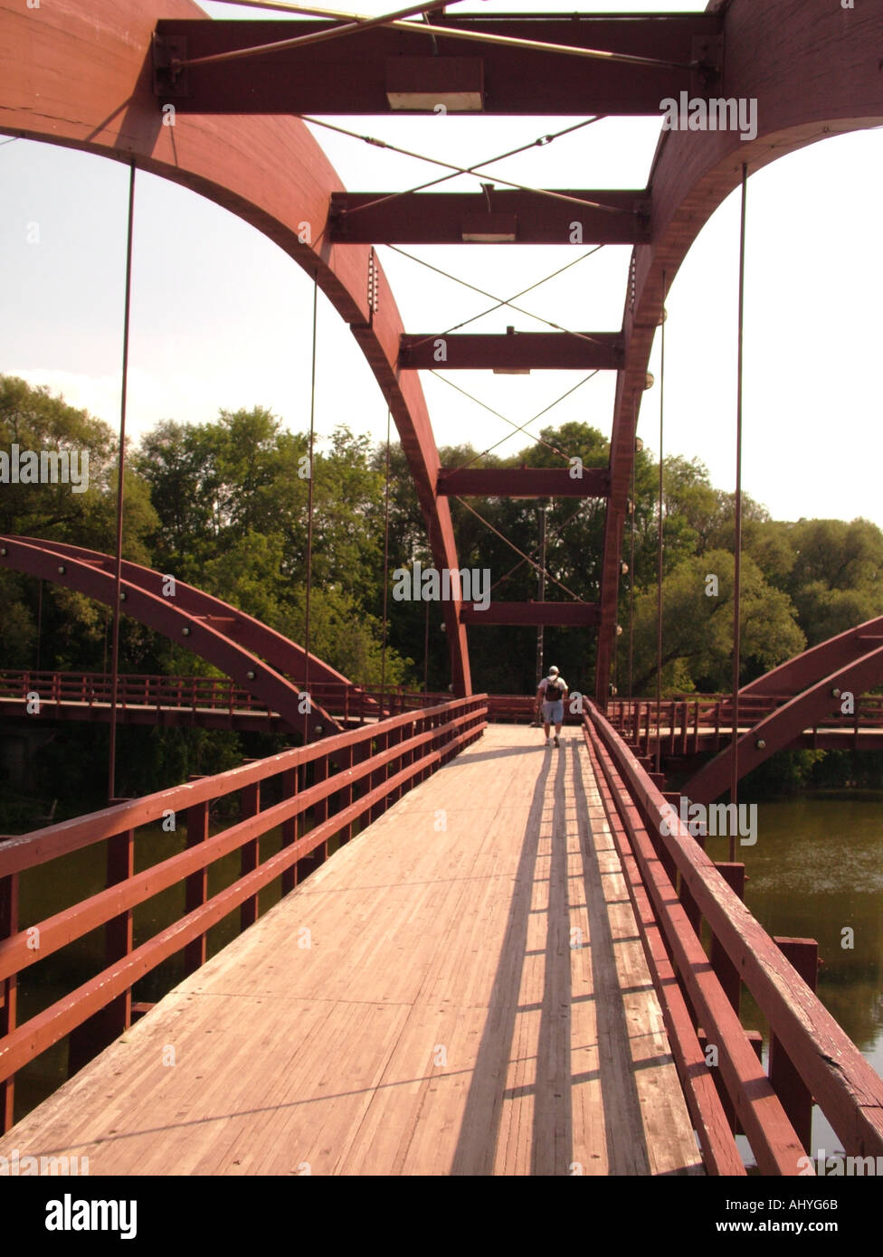Three legged pedestrian bridge hi-res stock photography and images - Alamy