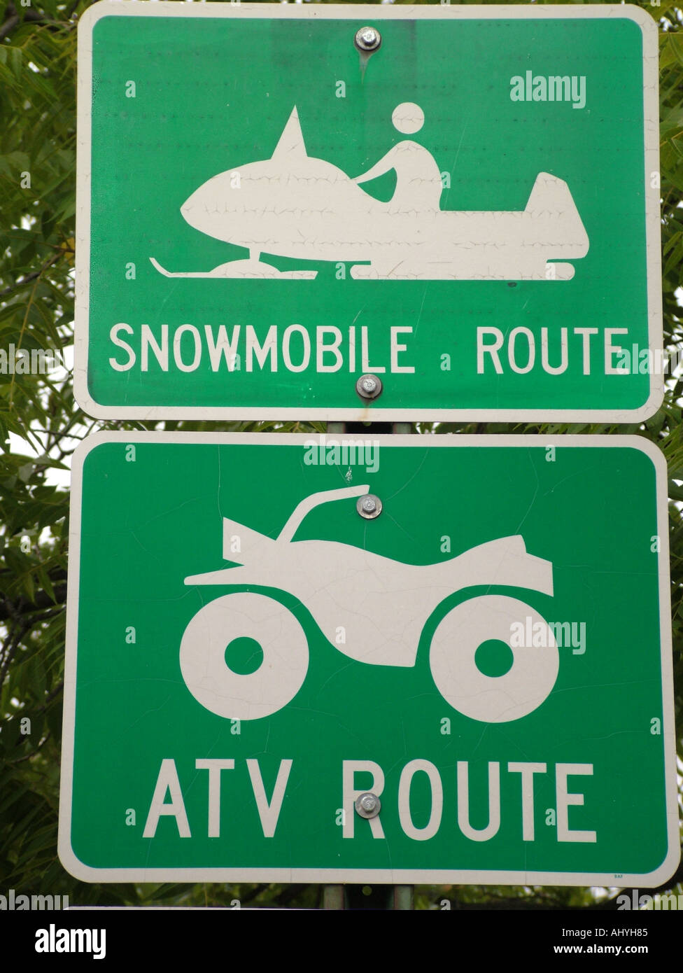 AJD45850, road sign, Snowmobile Route Ahead sign, ATV Route Stock Photo ...