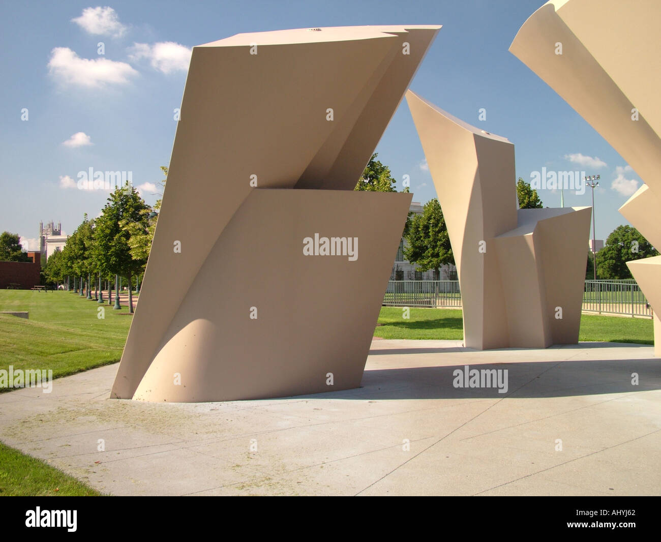 Cleveland ohio sculpture hi-res stock photography and images - Alamy
