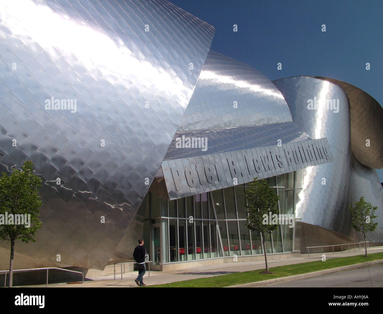 Cleveland state university campus building hi-res stock photography and ...