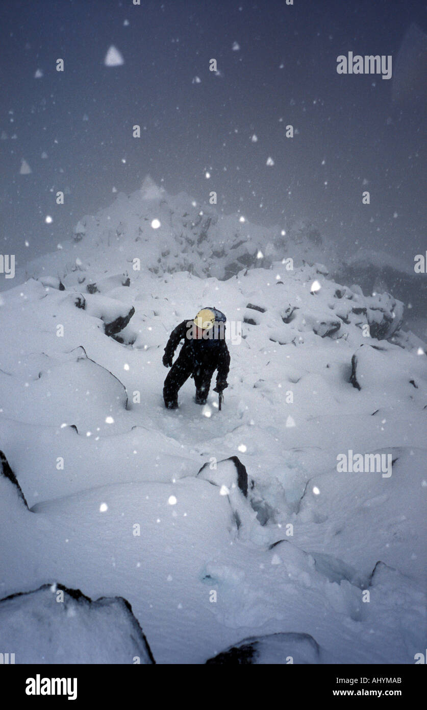 Ledge route ben nevis hi-res stock photography and images - Alamy