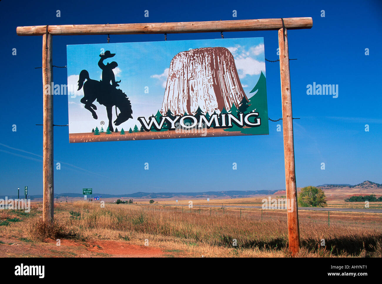 Welcome To Wyoming Sign Stock Photos & Welcome To Wyoming Sign Stock ...
