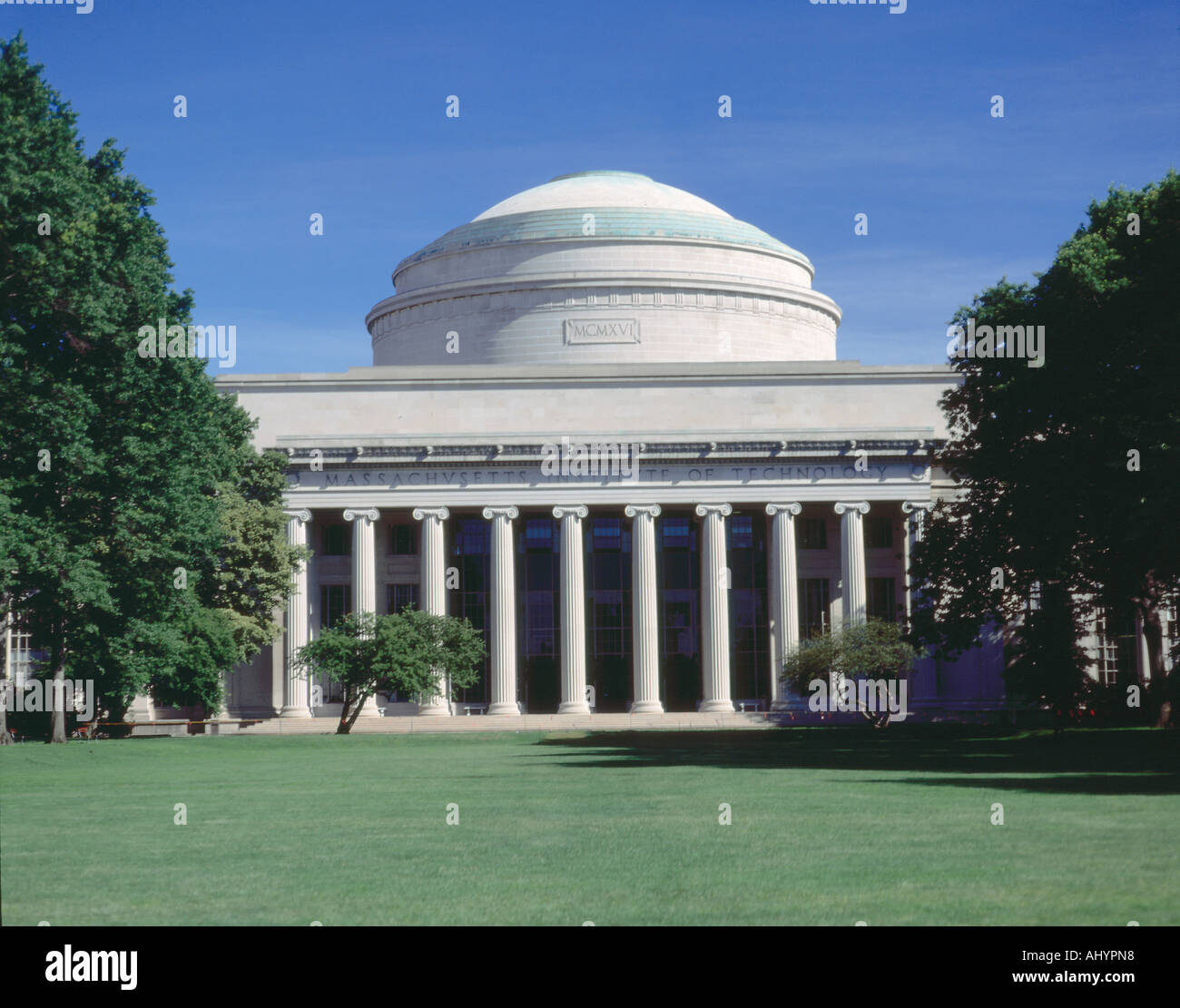 Massachusetts Institute Of Technology Building Columns Stock Photos ...