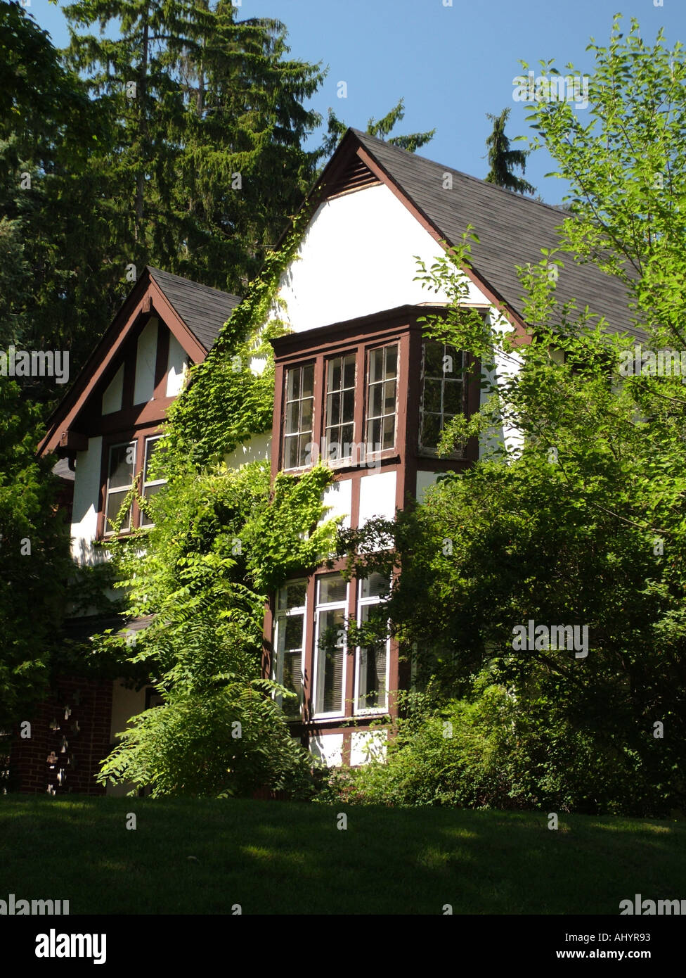 Detroit urban gardens hi-res stock photography and images - Alamy