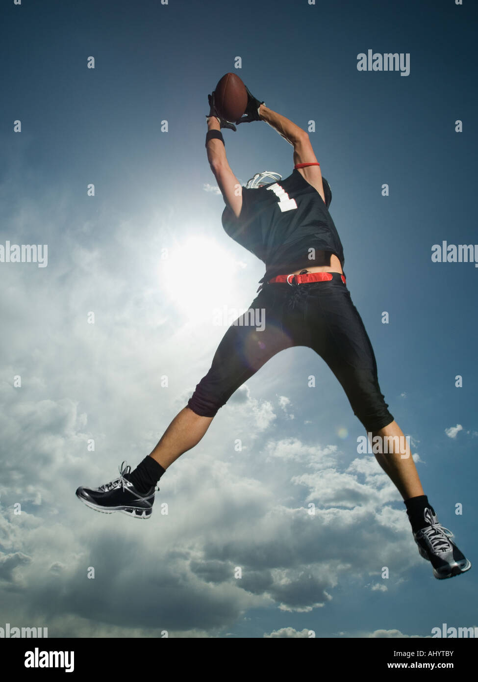 Leaping football catch hi-res stock photography and images - Alamy