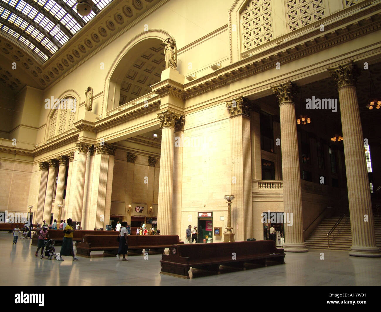 Chicago great central station hi-res stock photography and images - Alamy