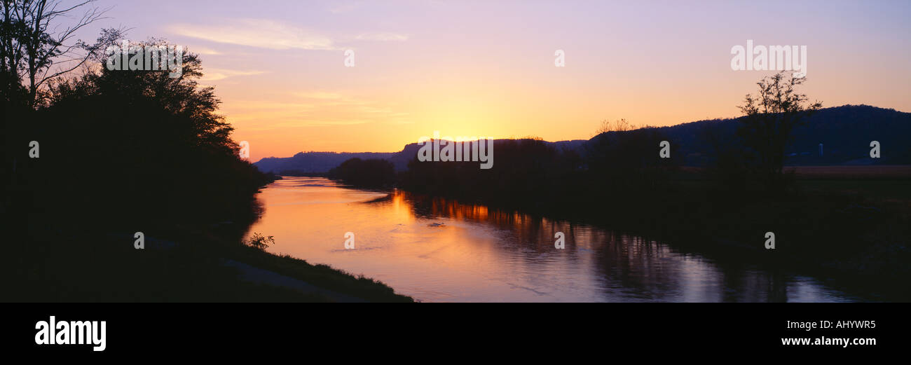 Upper Iowa River High Resolution Stock Photography and Images - Alamy