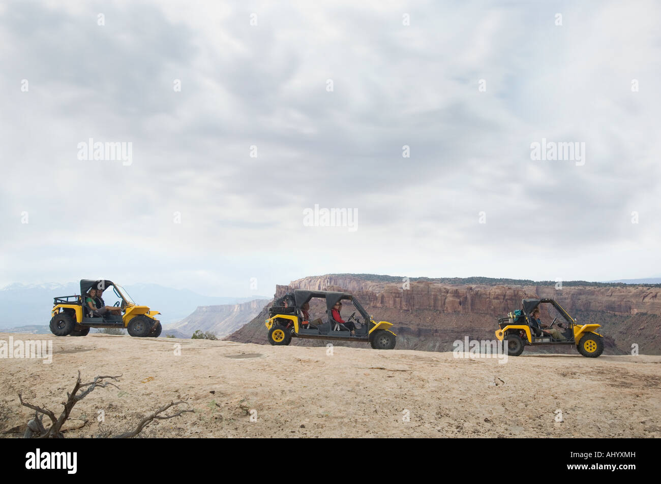 Off road vehicles hi-res stock photography and images - Alamy