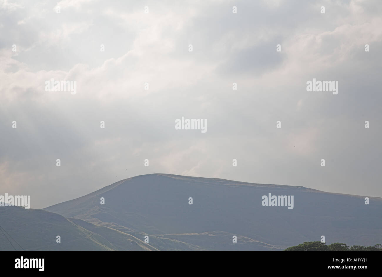 Shining tor peak district hi-res stock photography and images - Alamy