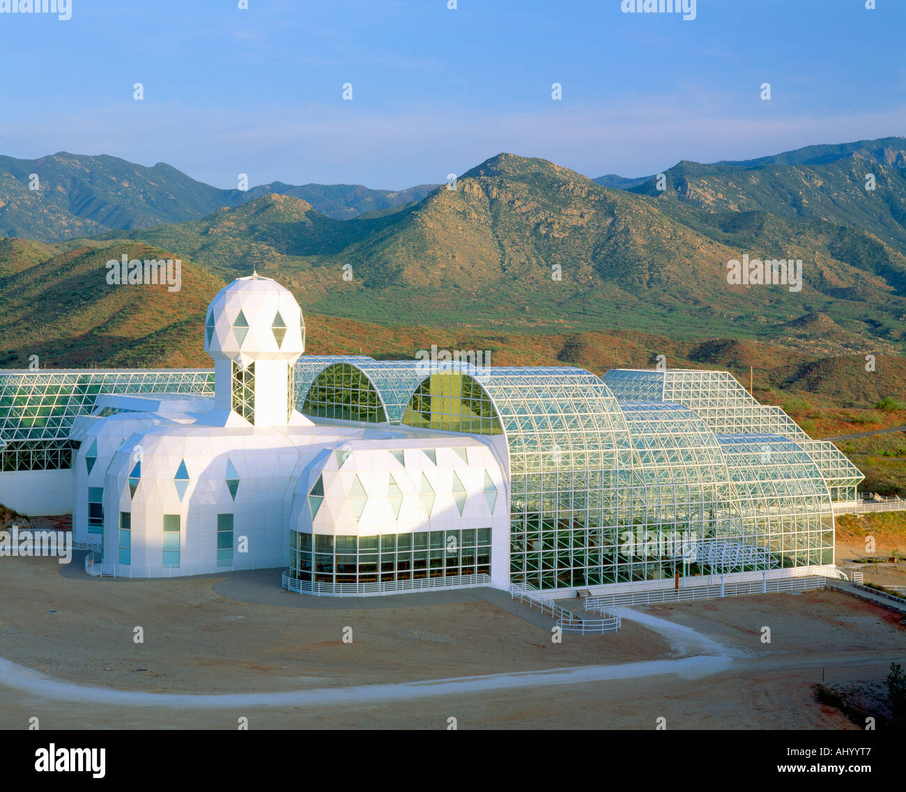 Biosphere 2 arizona hi-res stock photography and images - Alamy