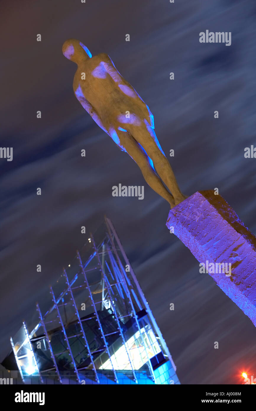 Voyage sculpture hull hi-res stock photography and images - Alamy