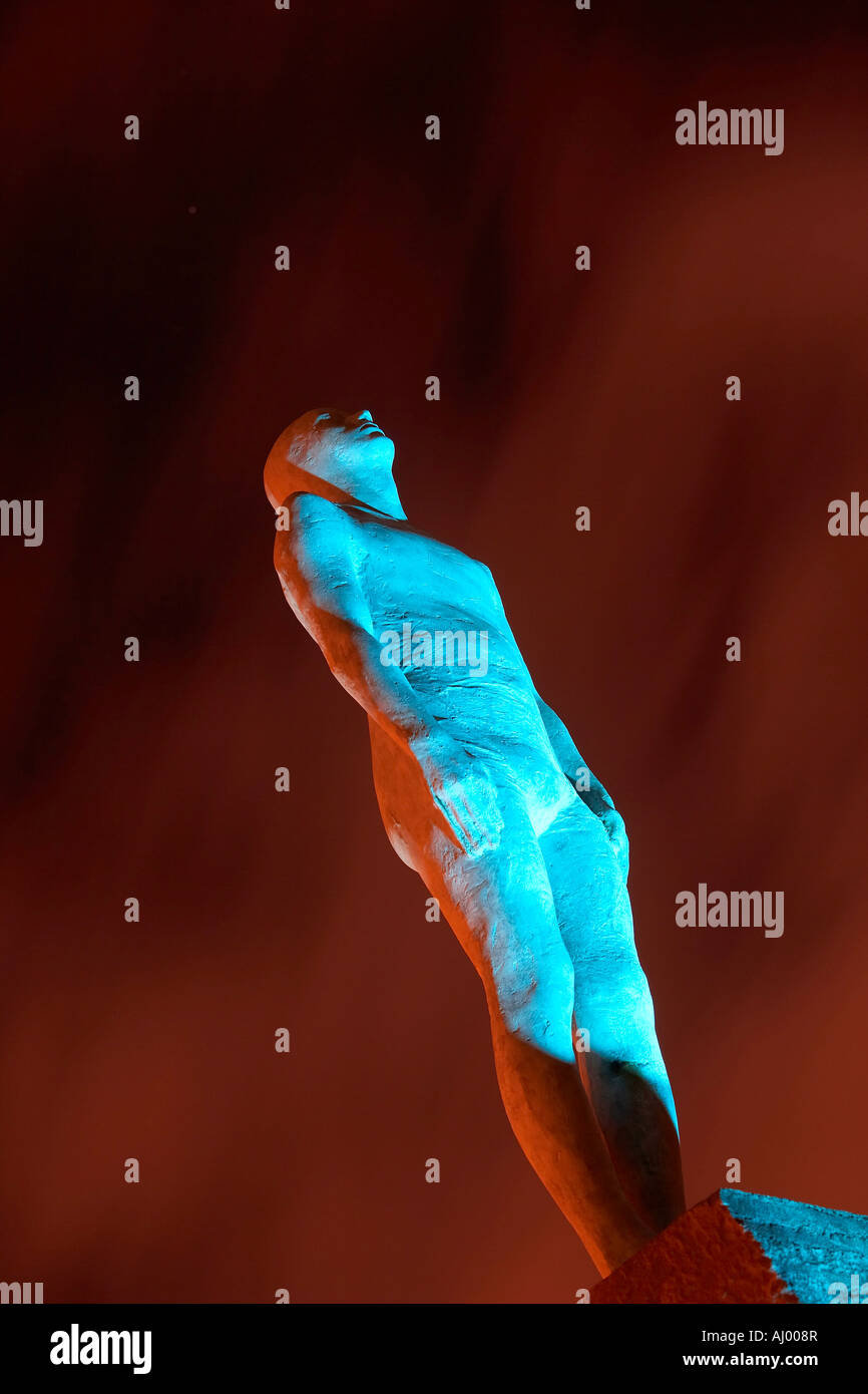 Voyage sculpture hull hi-res stock photography and images - Alamy